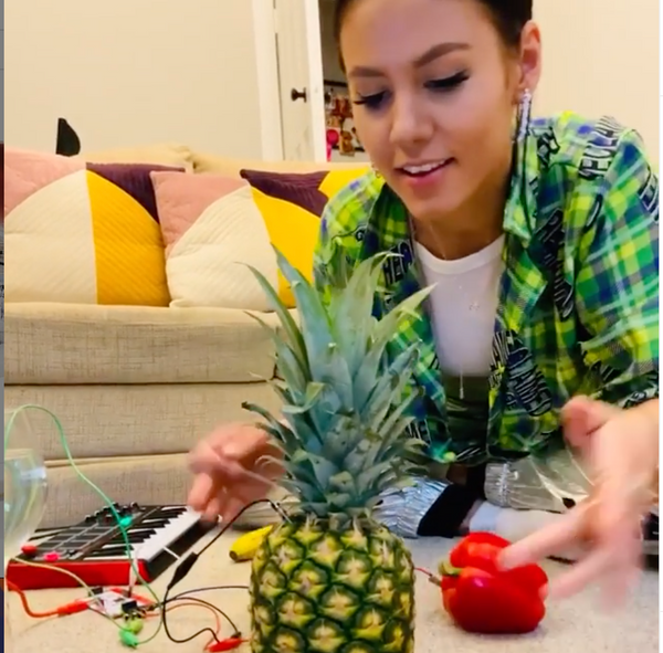 DJ MYMA makes veggie beats with Makey Makey and Ableton – Joylabz ...
